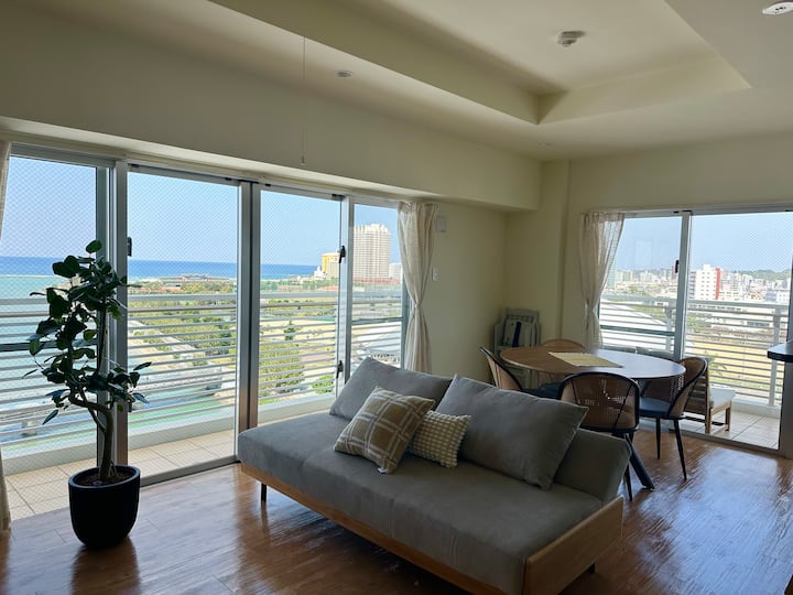 絶景オーシャンビュー！好立地ステイ！アメリカンヴィレッジ車で5分！ビーチ目の前！最大7名宿泊ok - Okinawa