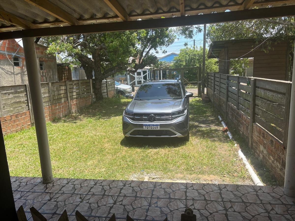 Casa con piscina en Balneário Pinhal - Casas en renta en Balneário ...