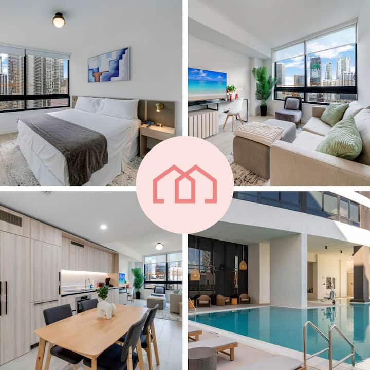 Sleek Escape-resort-style Stay With Pool & Parking - Miami, FL