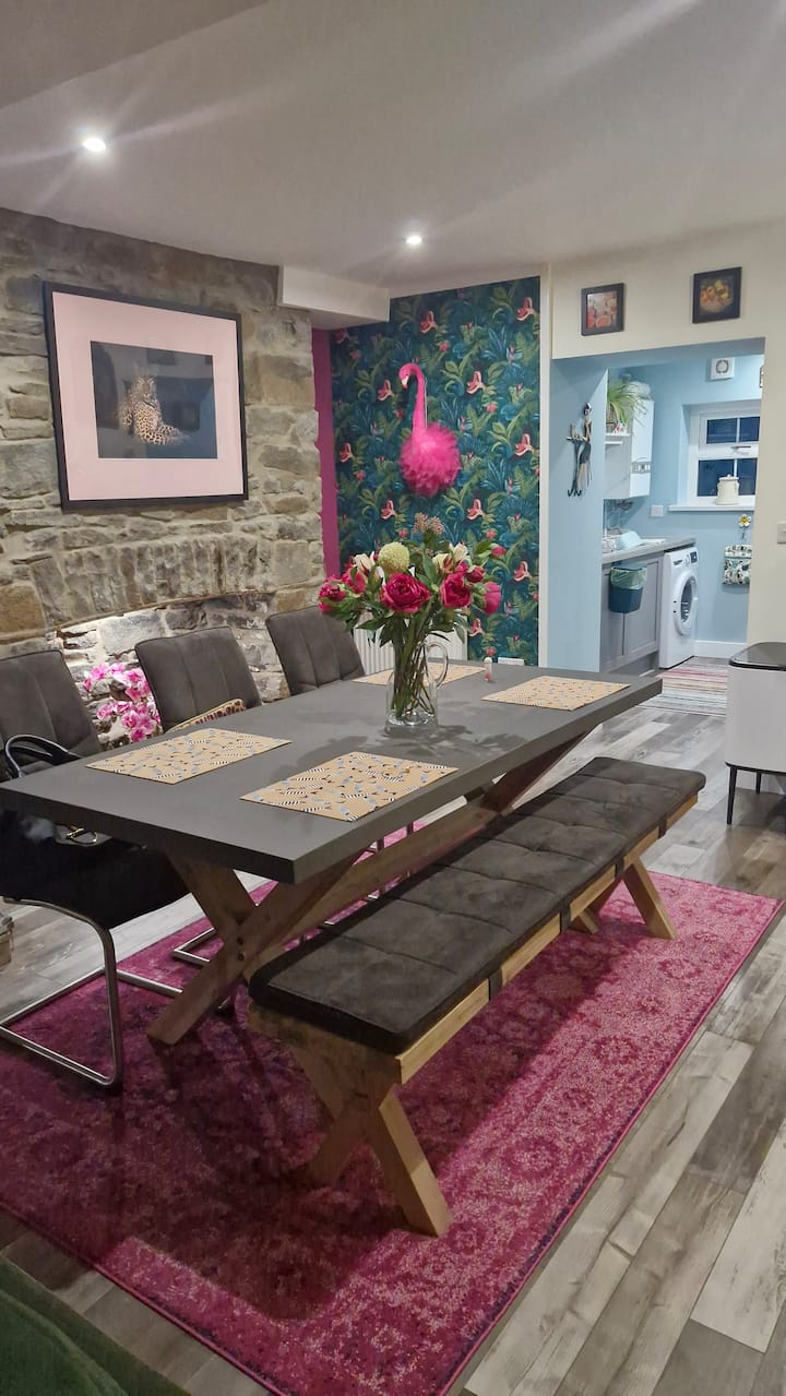 Cosy Retreat By Zip Wire - South Wales