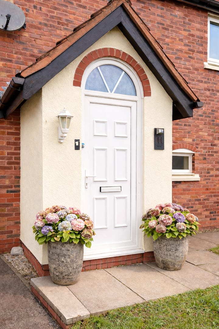 Modern 2 Bedroomed Dog Friendly House In Rhyl - Rhyl