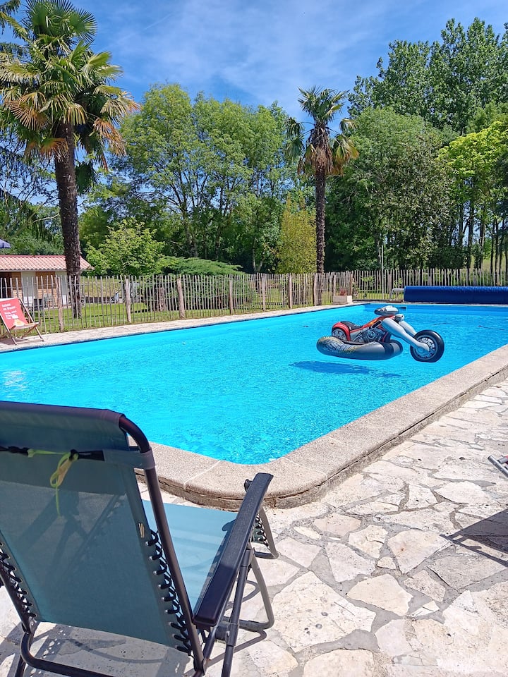 Moulin Du Comte - Ii. Grande Chambre Au 1er éTage - Nogaro