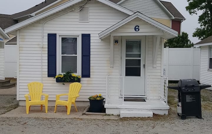 Cabin 6 At Dockside Lake Resort - Indiana Beach, Monticello