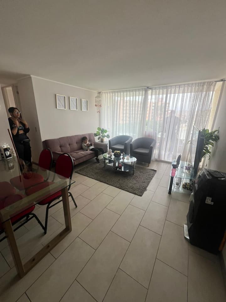 Depto. Cómodo A Pasos De La Playa Cuatro Esquinas. - La Serena