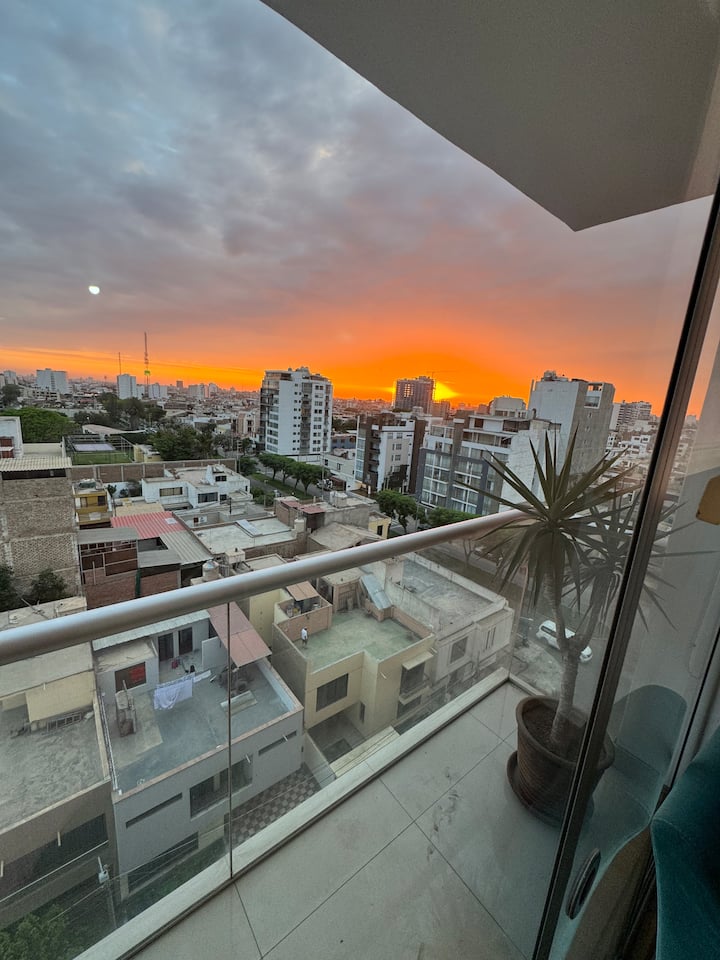 Depa Ejecutivo 3 Hab | Ideal Equipos Y Familias - Trujillo