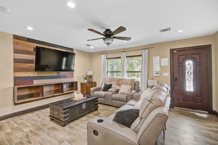 Cozy 3br Near Nrg, Medical Center, & Downtown! - Houston, TX