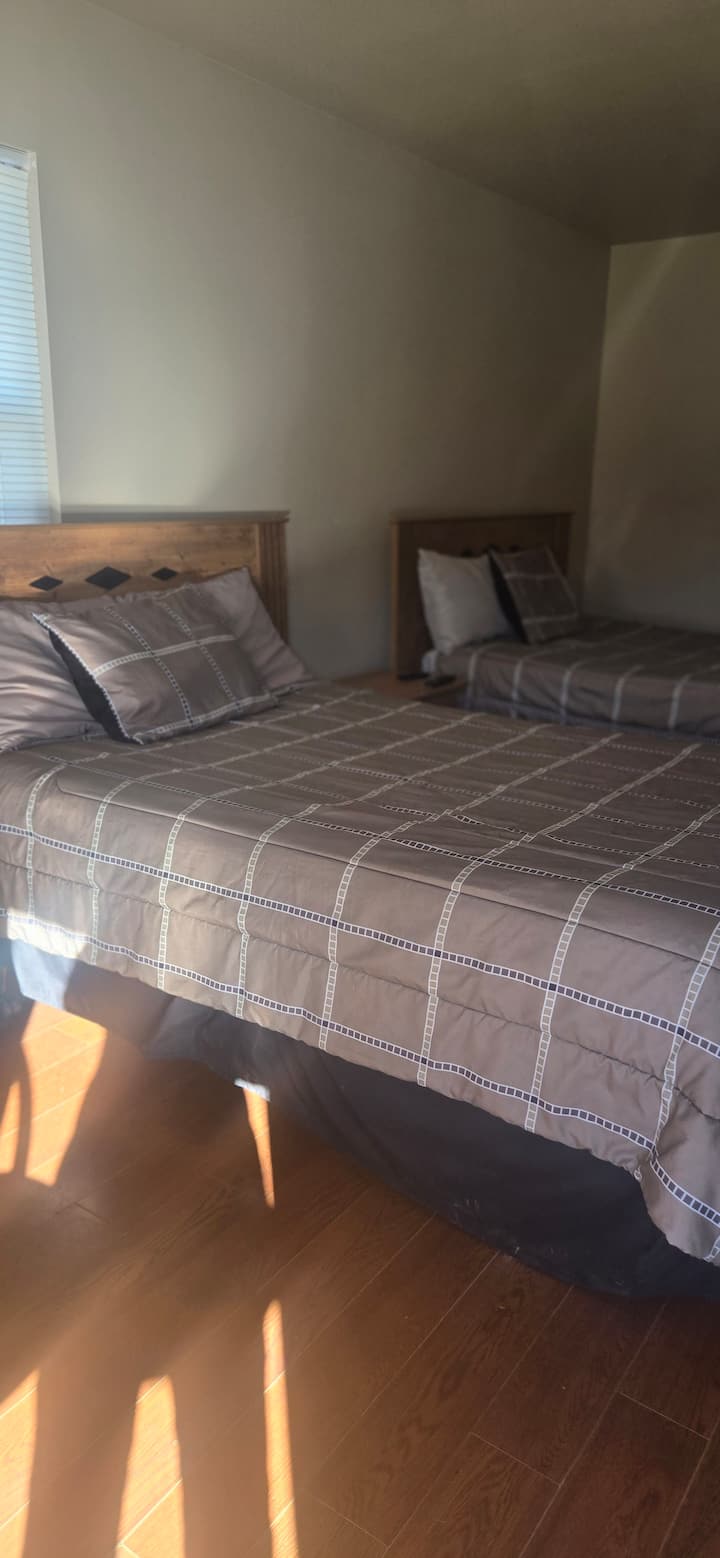 Cabin 11 - Eufaula, OK