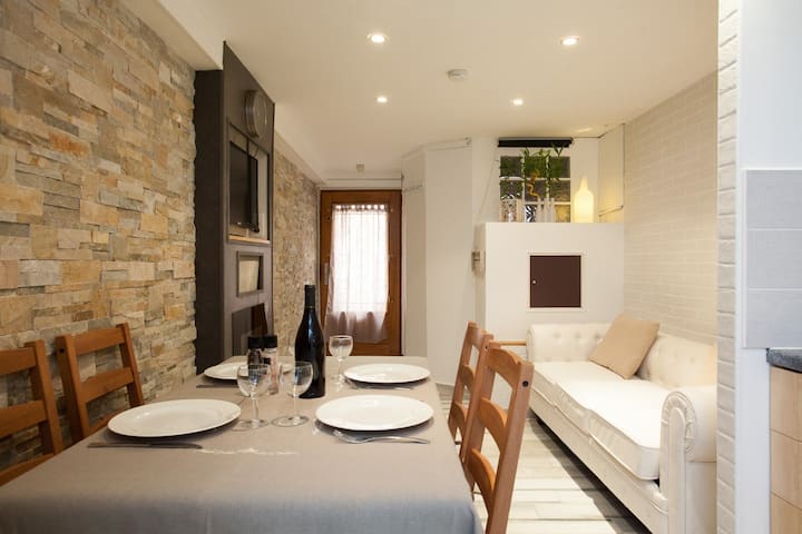 Cœur Vieil Antibes
 2p Confort Absolu /Bord De Mer - Antibes