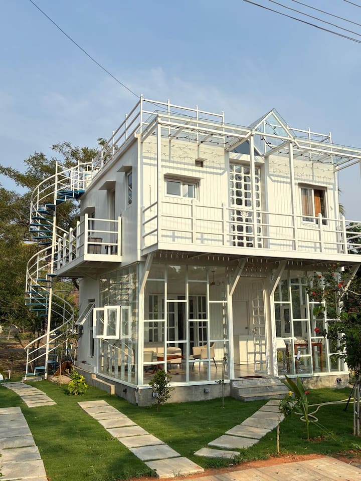 Serene Skylight Hillview Cabin Villa - India