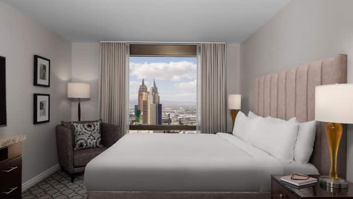 Luxury Awaits- Marriott's Grand Chateau-3 Bd - Las Vegas Strip, NV