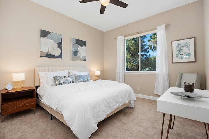 The Urban Retreat Suite In Carlsbad - Encinitas, CA