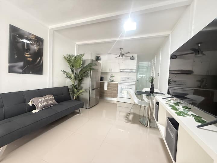 Nauj Dreams - Caguas