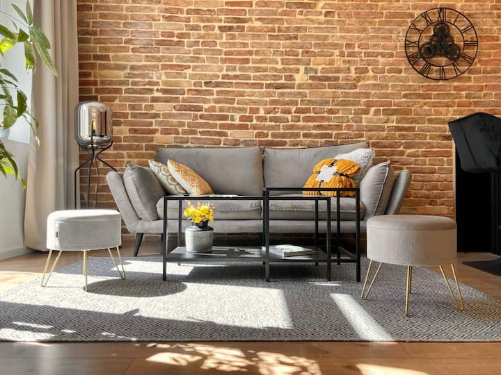 Urban Deluxe Apt W/ Balcony | Downtown Buda - Budapest