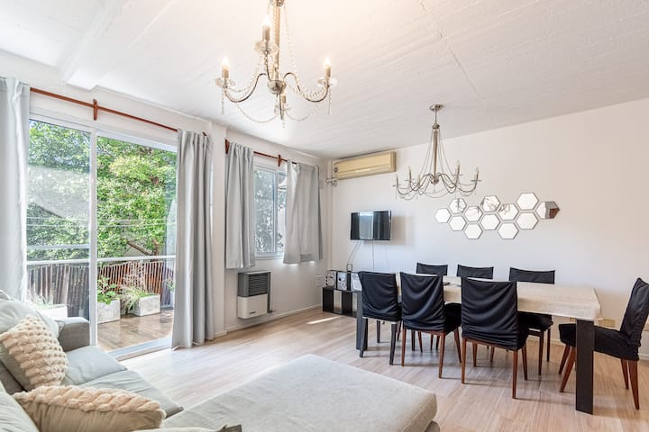 Beautiful Oasis In The Heart Of Buenos Aires - San Martin, Argentina