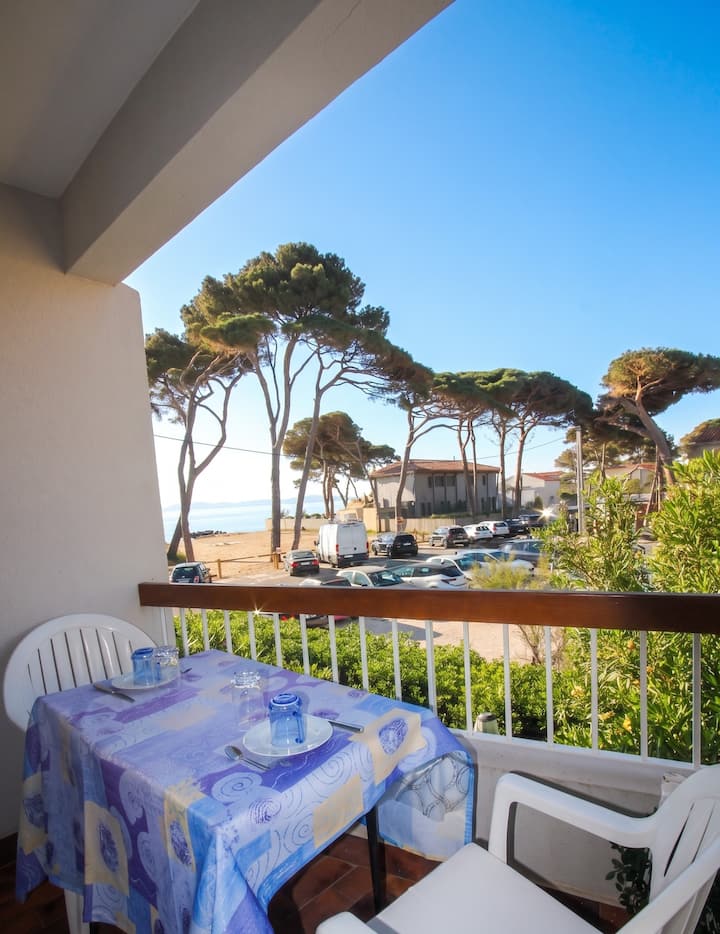 Studio Cosy "Les Goélettes" Vue Mer - Île de Porquerolles
