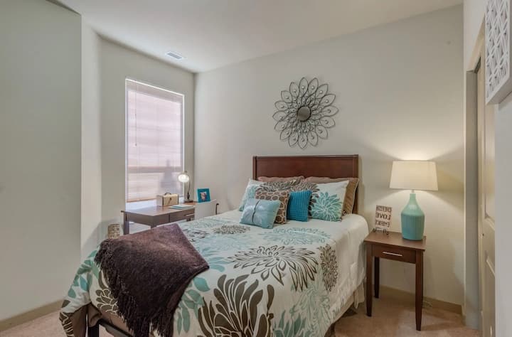Private 1 Bed/1 Bath Near Uo And Downtown Eugene - Eugene, OR