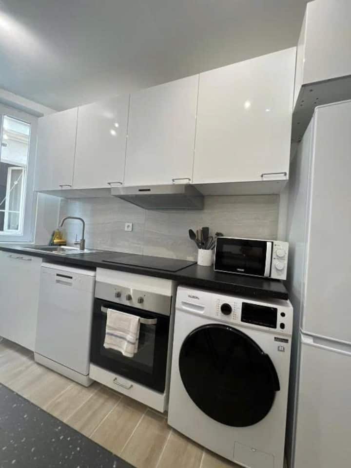 Appart 64 M² Près Stade De France • Self Check-in - Saint-Ouen