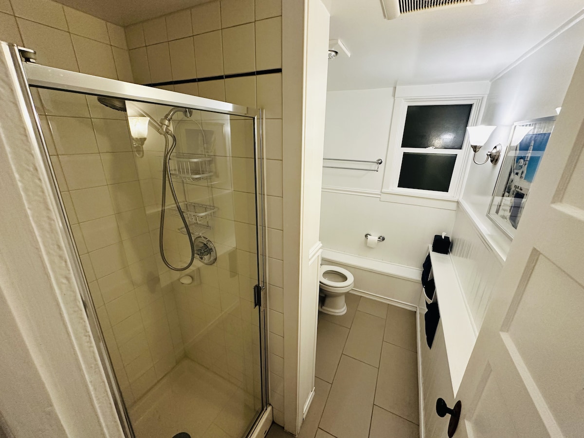 Cozy Junior 1BR in the Heart of Cow Hollow - Guest suites for Rent in ...