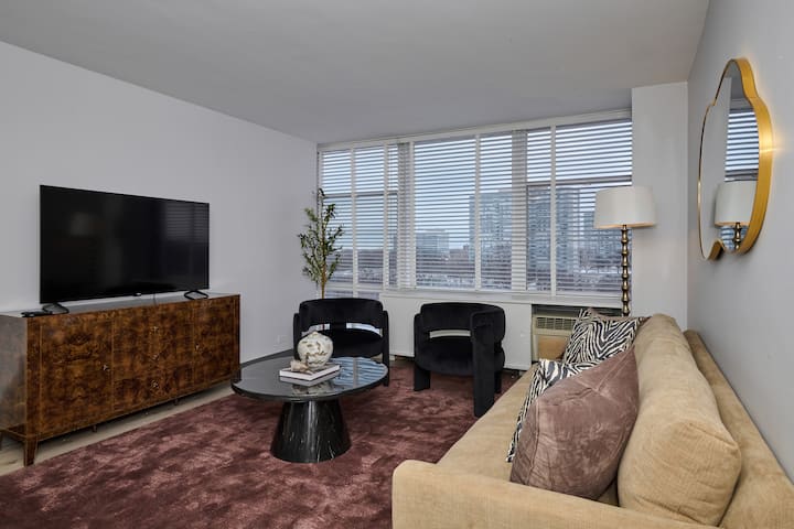 City Views, Parks & Comfort 1br Near Mccormick - Englewood - Chicago