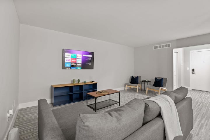 Spacious 2br Apt In Rochester Hills - Rochester Hills, MI