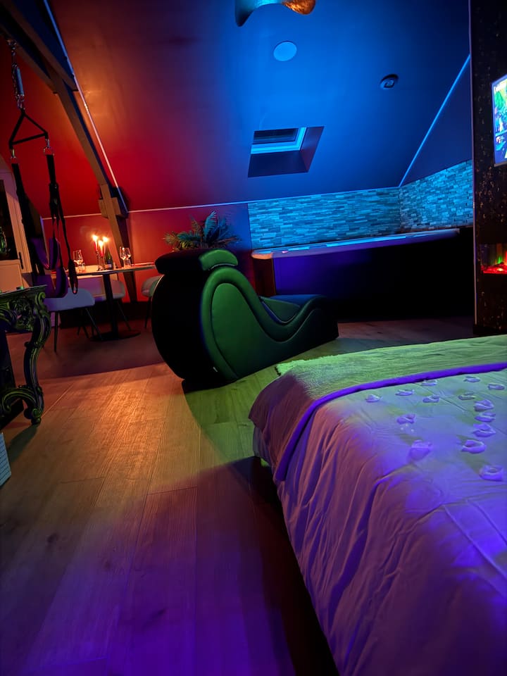 Love Room Spa & Jacuzzi Privatif – Nuit Romantique - Fougères