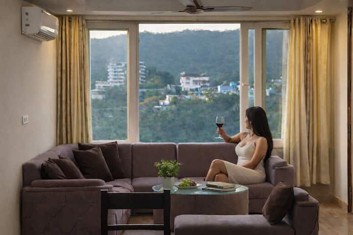 Shimaya's Home |3 Bhk Hillside View W/ Balconies - Dehradun