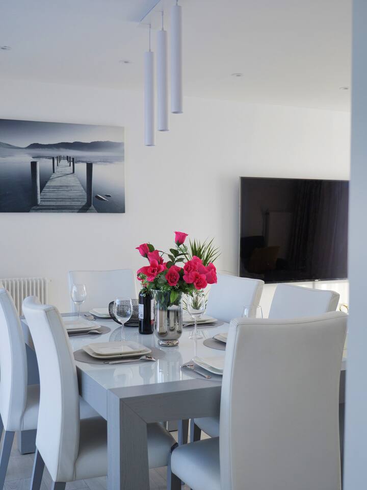 Spacieux° Disney° 6 + Pers °Jardin° Parking - Chelles