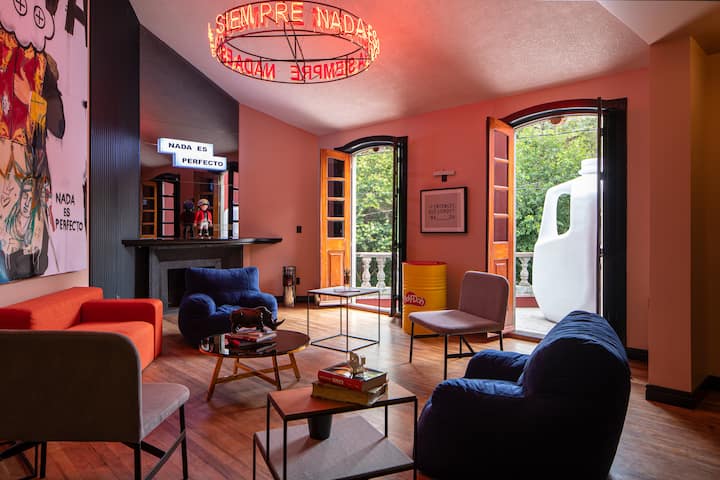 “Pink Design + Terrace + Amenities In Boho Gto” - Guanajuato