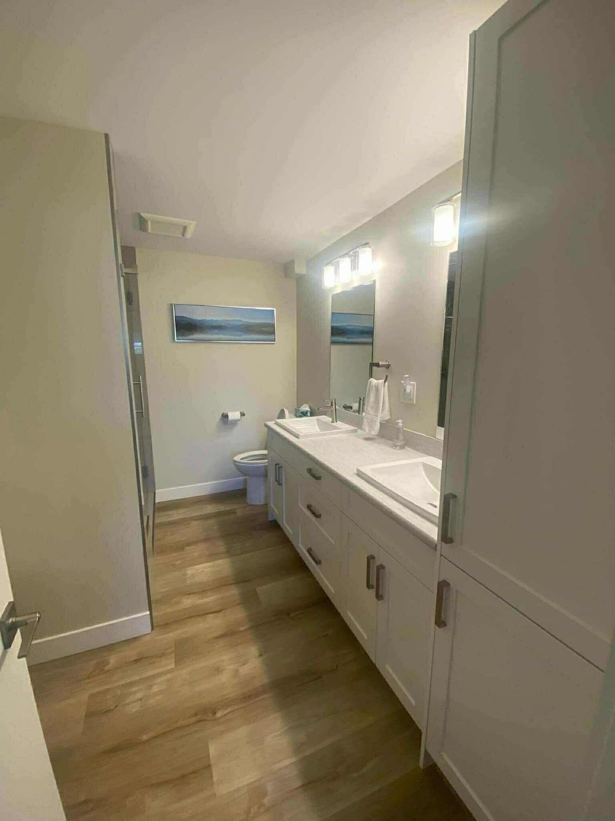 Suite confortable à Bment I KVR Trail I Lac, vin, promenade - Maisons à ...