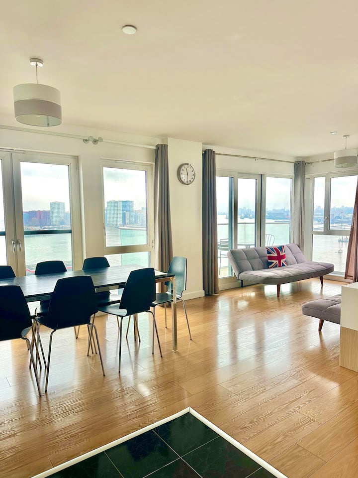 Bright 3 Bedroom Flat On The Thames, O2, Excel - Londres