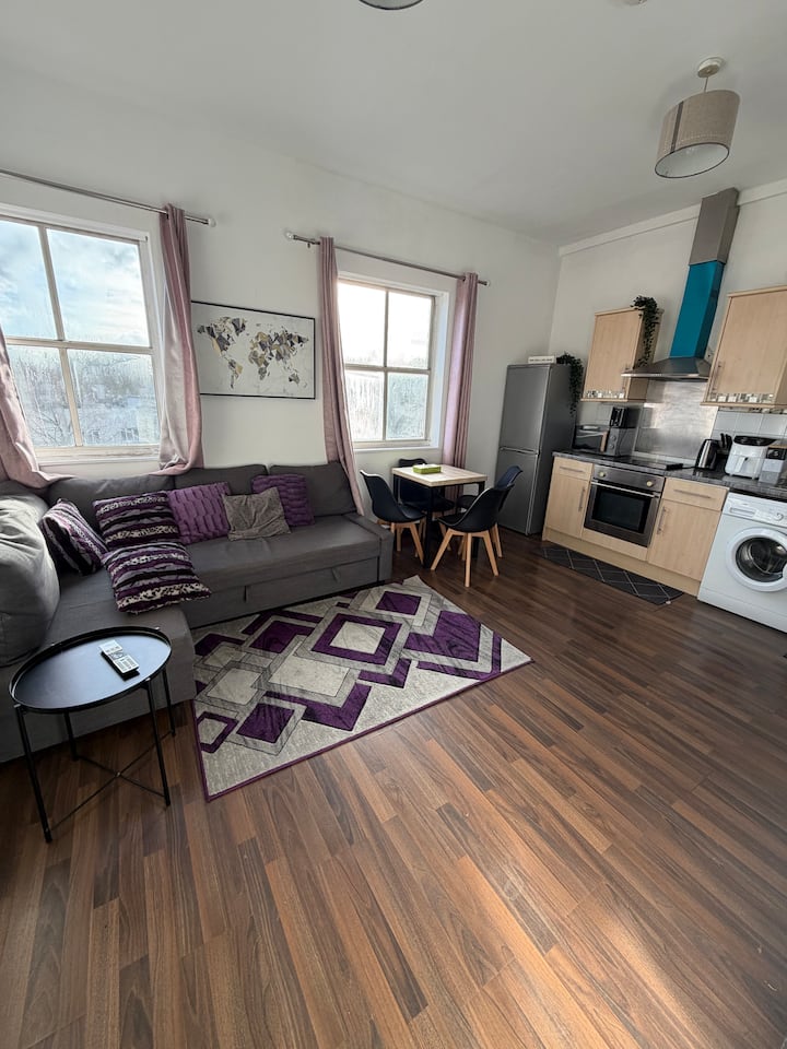 2 Bedroom Apartment In Southampton City Centre - Hampshire