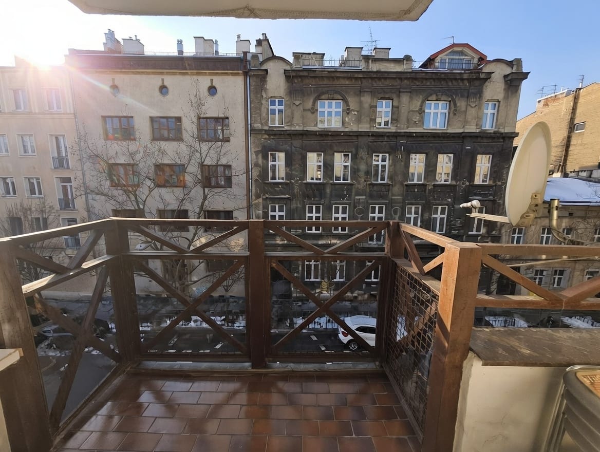 Chill Apartment with Jacuzzi - Apartments for Rent in Kraków, Lesser ...