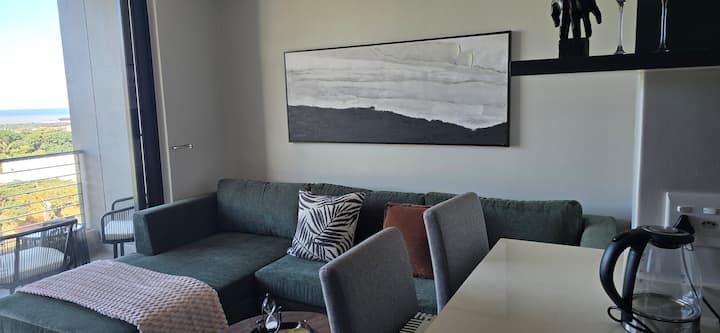Skyline 807 | 1-bedroom Escape On Florida Road - Durban