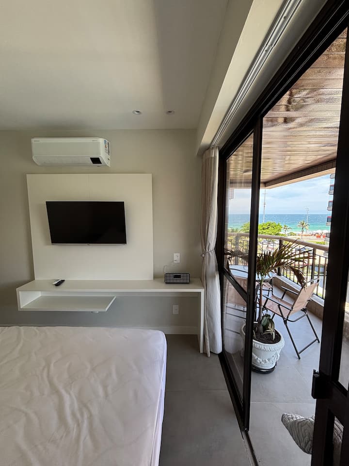 Your Beachfront Retreat In Barra - Rio de Janeiro