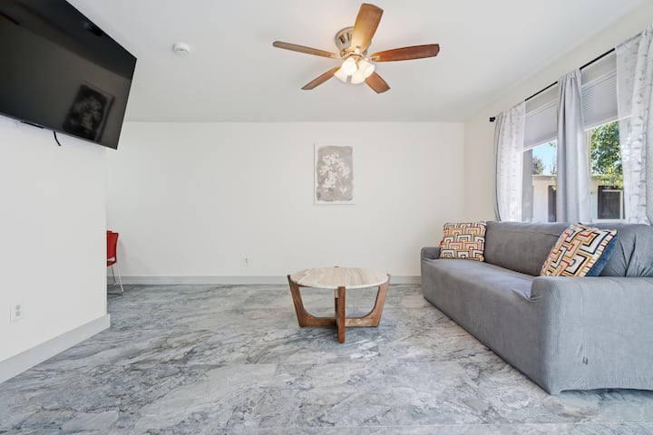 3625 #9 Westside Oasis - Phoenix, AZ