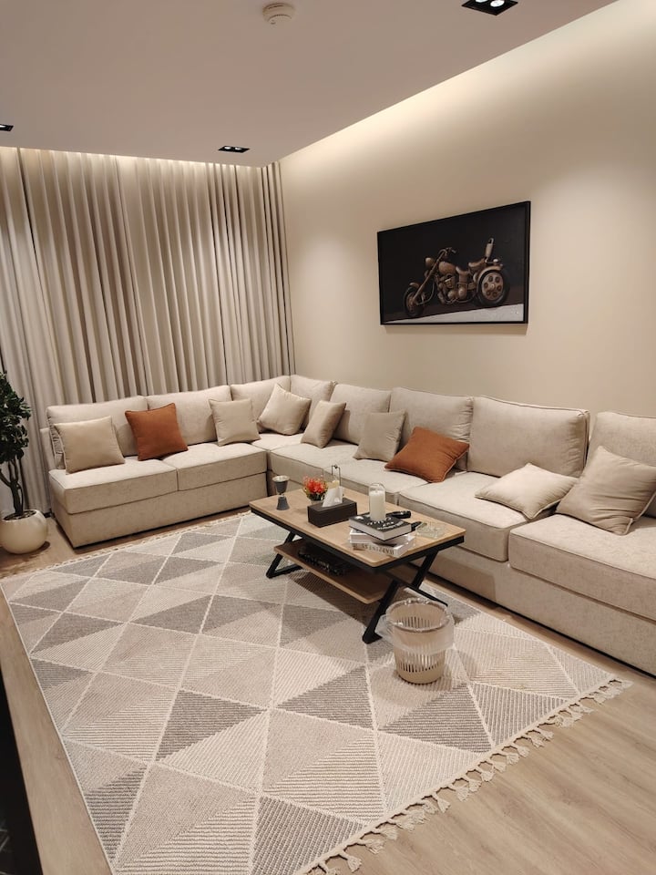 شقه بغرفتين نوم و صاله دخول ذاتي  قريبه الفعاليات٢ - Riad