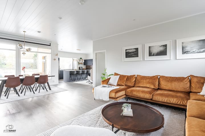 Spacious Luxury Home With Pool & 2 Saunas - Kanta-Häme