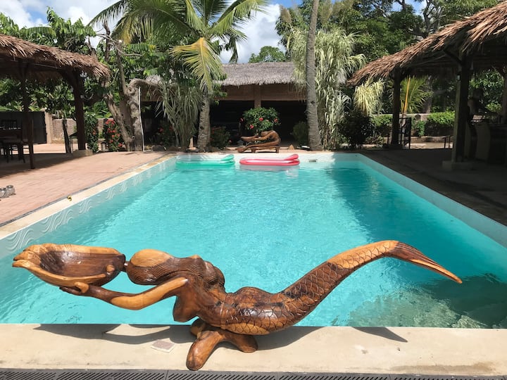 Villa 3 Chambres Piscine 150 Mètres De La Mer - Madagascar