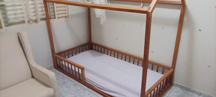 Casa De 3 Quartos Com Uma Suíte Para O Moto Gp - Goiânia