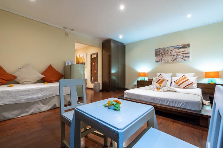 Appartement Avec Piscine Partagée à Seminyak - Legian