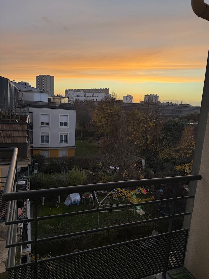 Chic 2 Pièces Tout Confort. - Aubervilliers