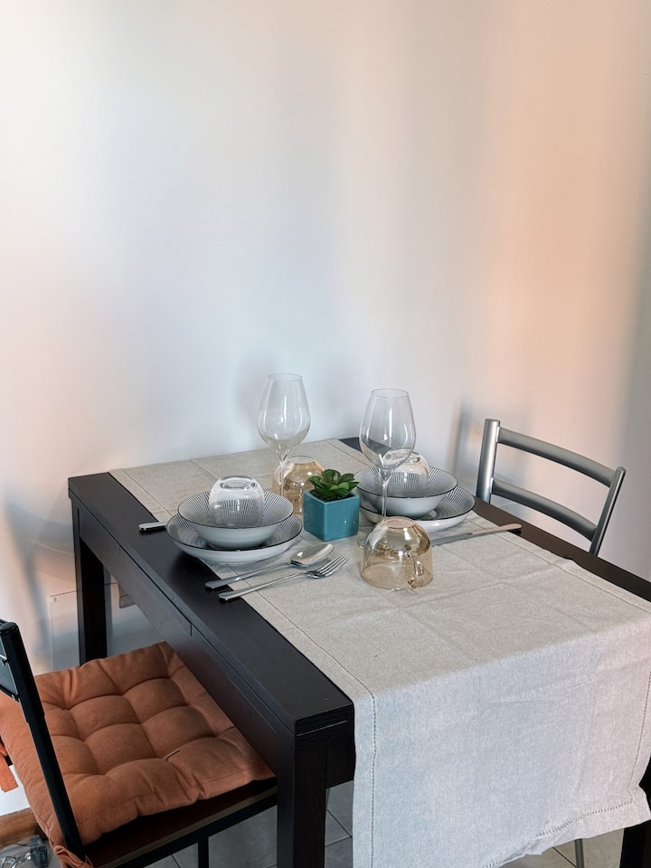 Monolocale Moderno + Colazione Inclusa - Cologno Monzese