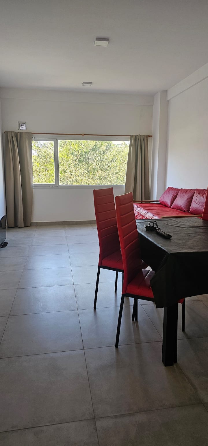 Depto.  Para 5 Personas Contrafrente Luminoso - Mar de Ajó