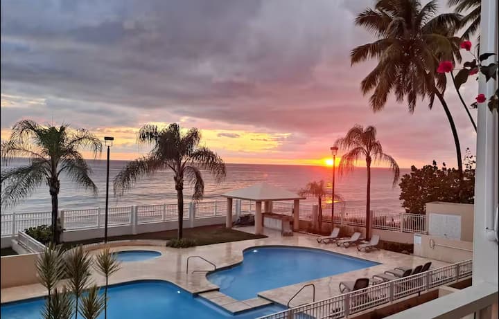 Ocean Front Condo Pelican Reef Studio, Rincon Pr - Rincón