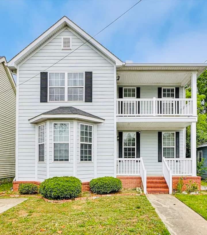 Cozy Room Walking Distance To Medical District - Augusta, GA