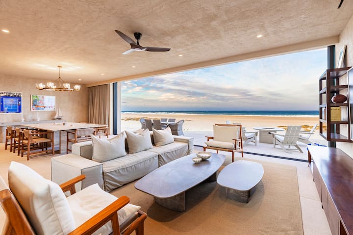 Beachfront Villa · Lighthouse · 10 Guests - Cabo Pulmo National Park