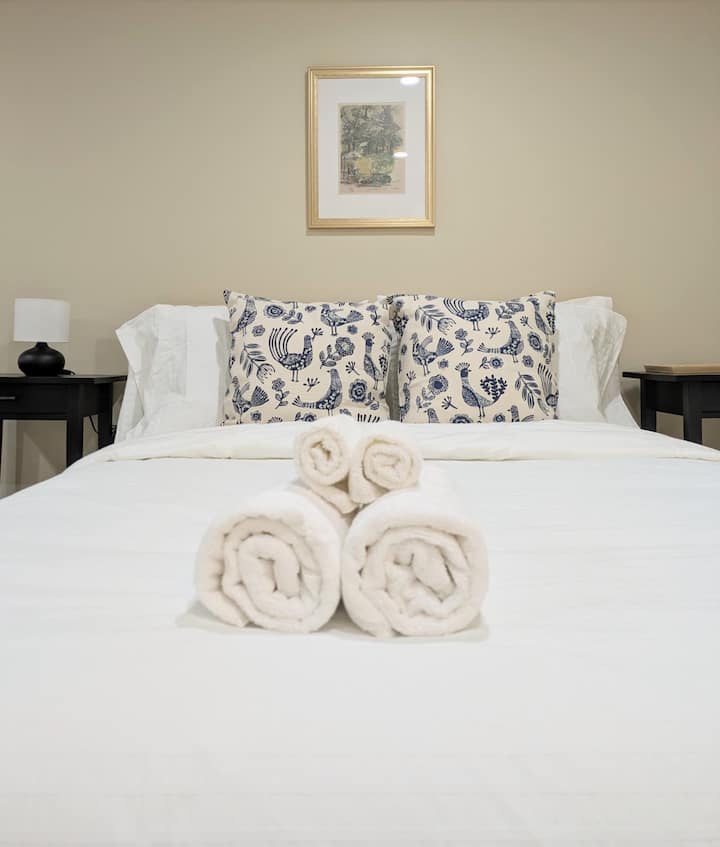 Charming Private Getaway Near Nyc/ewr | Sleeps 4 - Huguenot - Staten Island NY