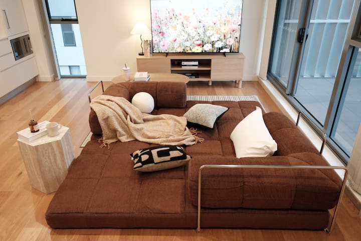 Mq Village - 2 Bedroom Apartment | Pool Gym Metro - Gordon