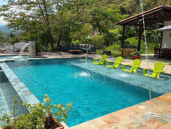 Finca En Sopetran | Piscina Infinita Y Jacuzzi - San Jerónimo