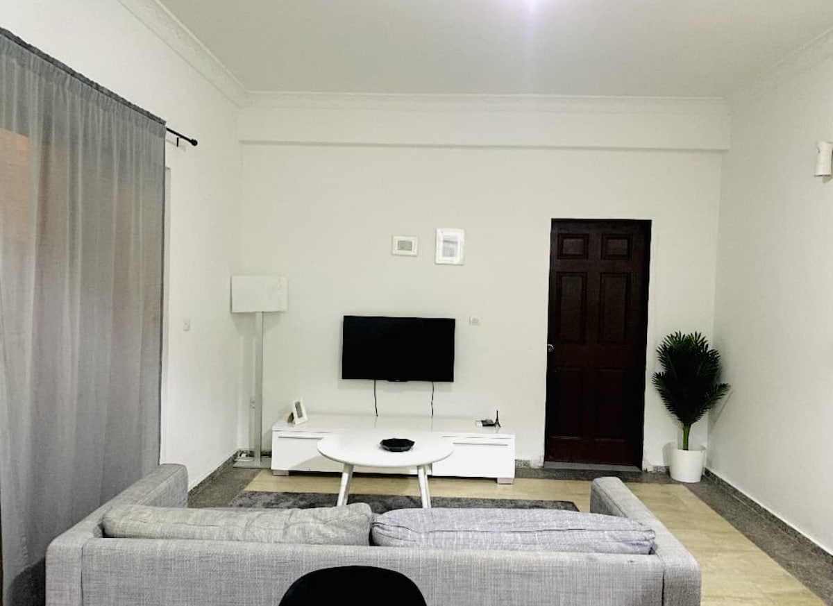 Grande apartamento iluminado em GB Perto do centro da cidade ...